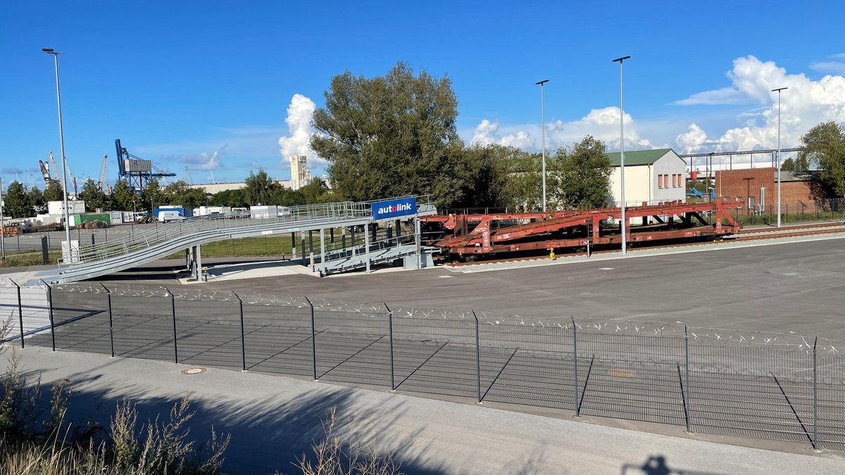 Rostock Port: Eröffnung des ersten Autolink Terminals in Deutschland