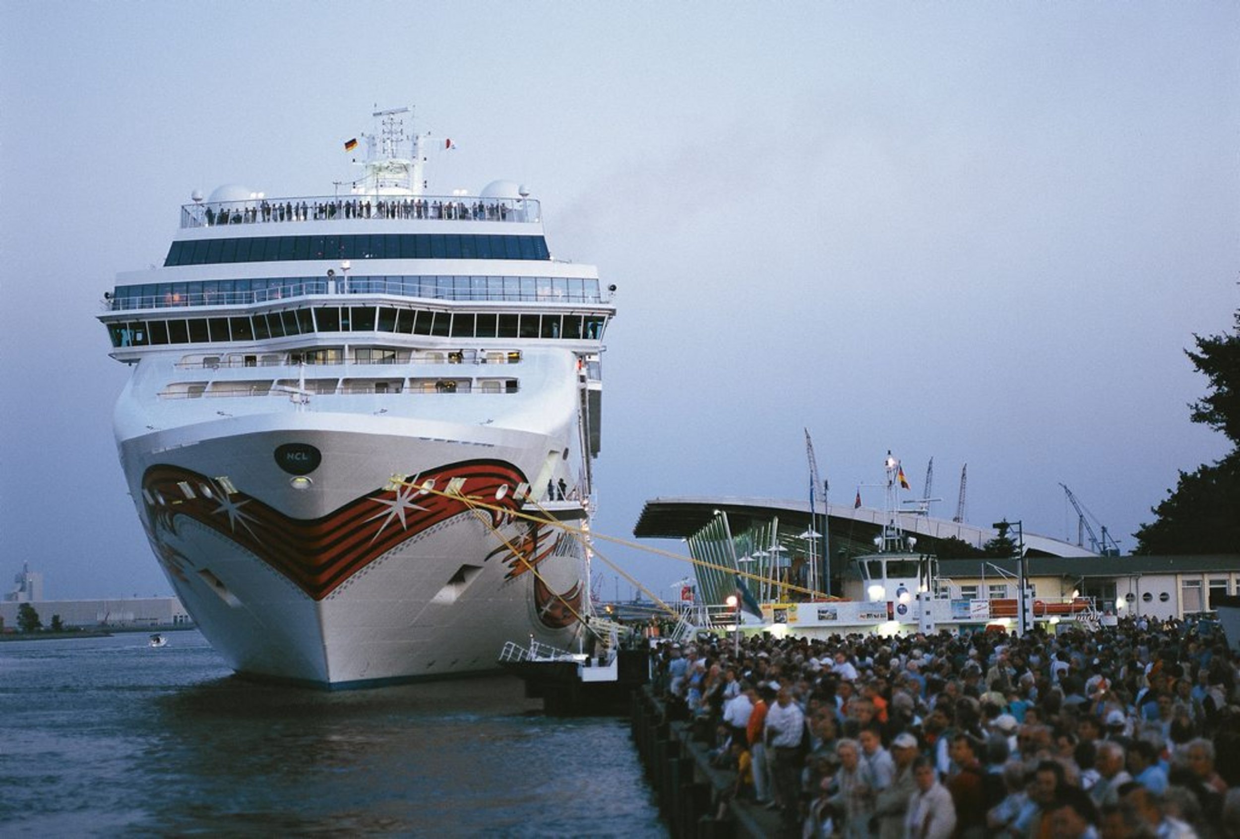 Rostock Port: Cruise Shipping