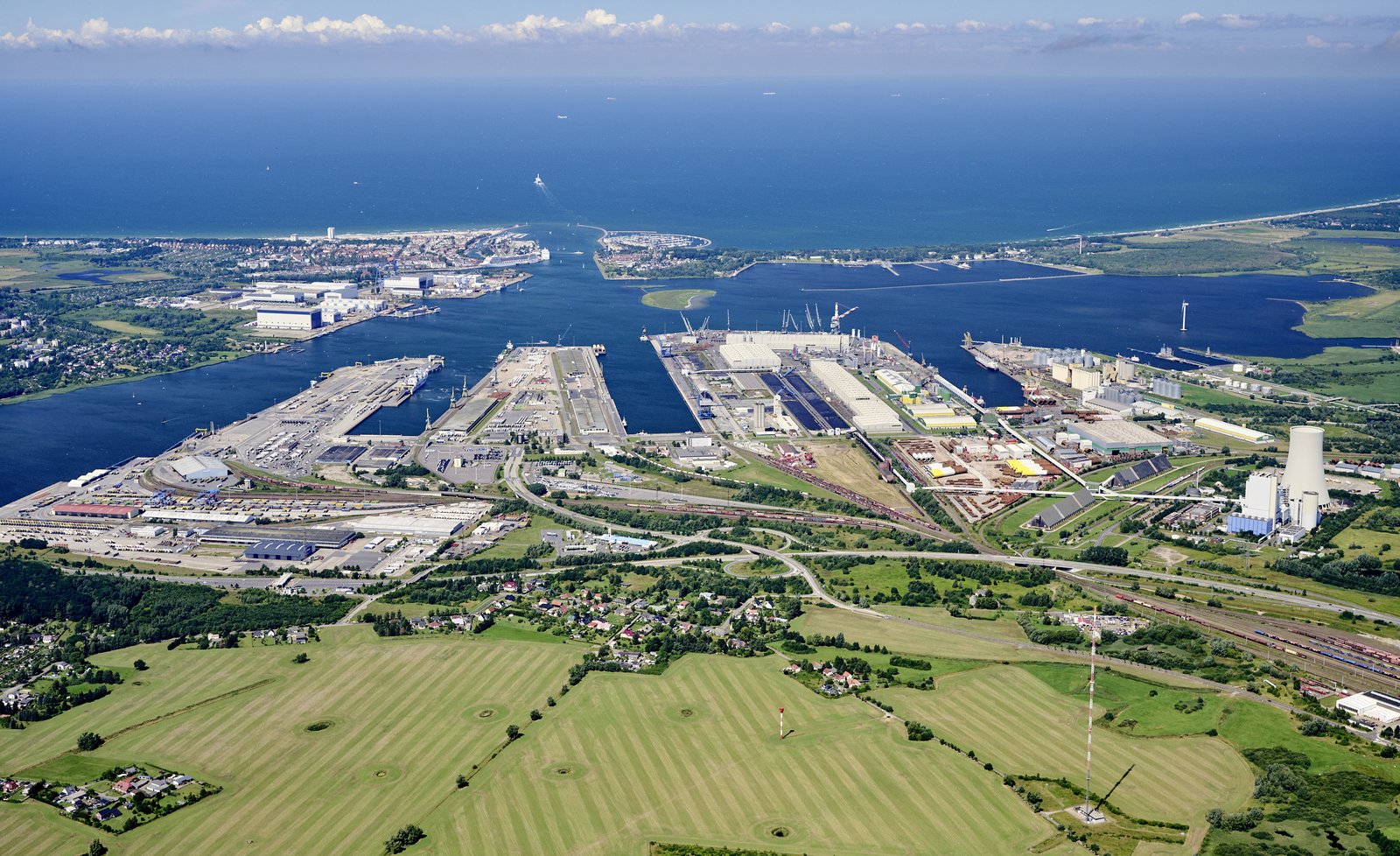 Rostock Port: Liebherr manufactures 2,000th LHM