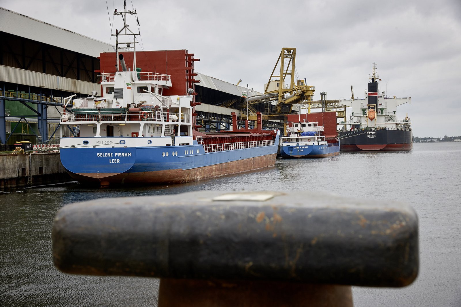 Rostock Port: Yara Clean Ammonia und VNG AG schließen strategische ...